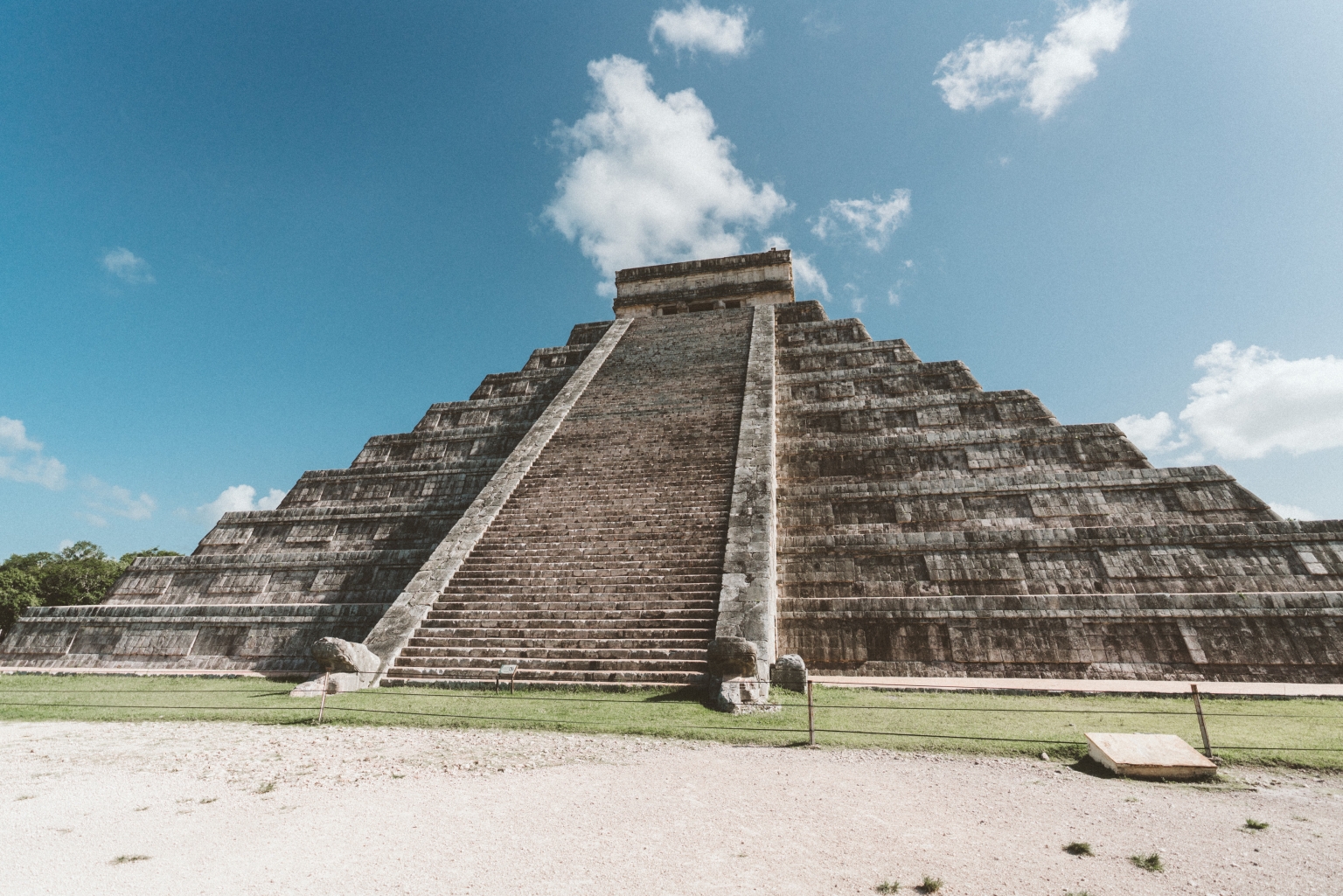 Chichen Itzá: Un sueño hecho realidad – JUAN GIMENEZ